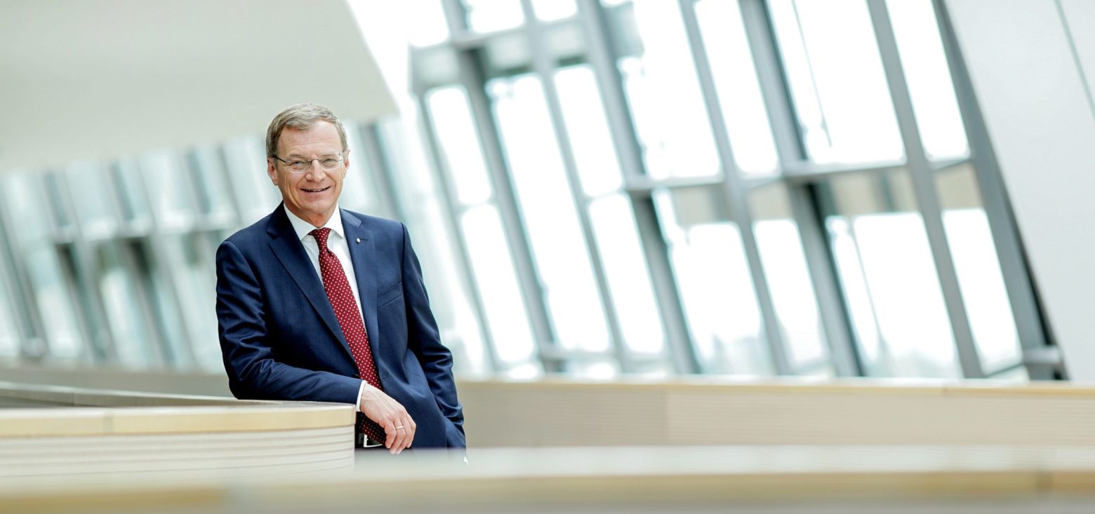 LH Mag. Stelzer: „Global denken – vor Ort engagieren“: SDG-Oö ... LH Mag. Stelzer: „Global denken – vor Ort engagieren“: SDG-Oö ...