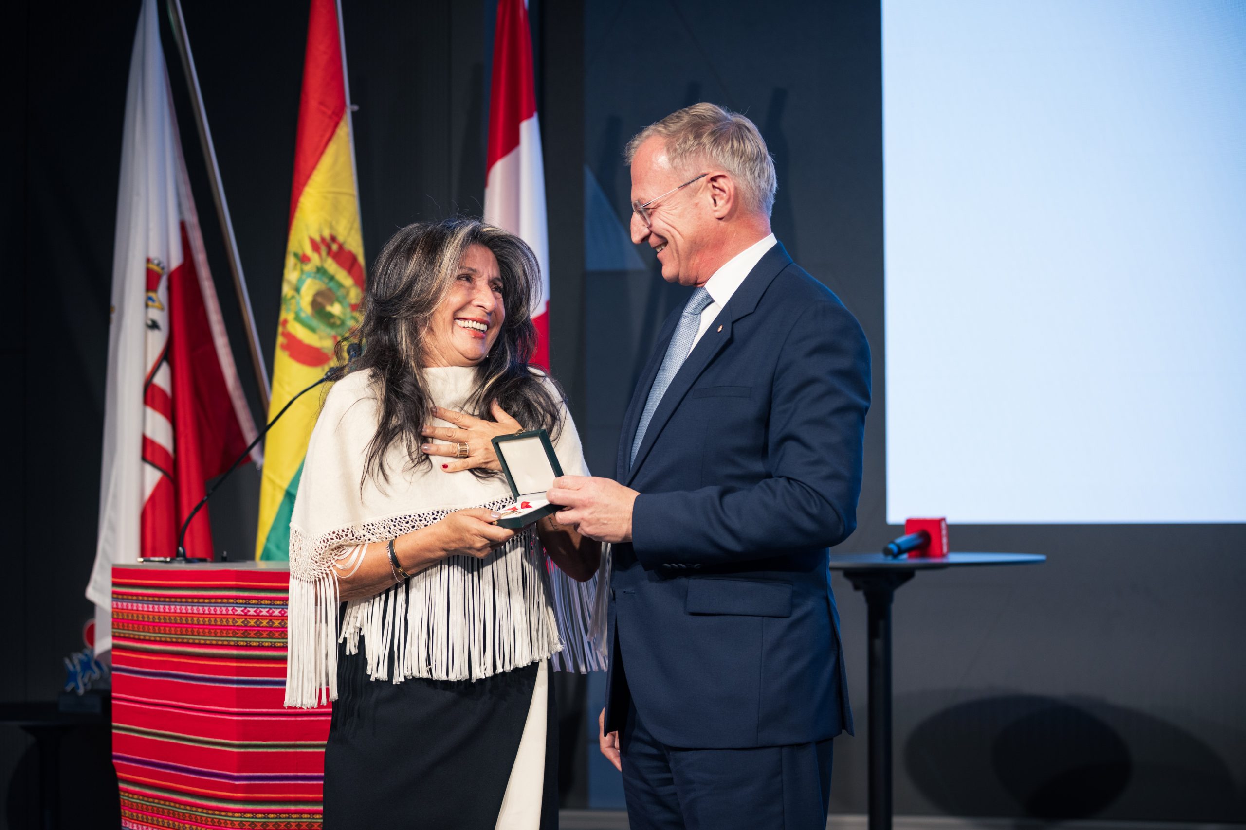 LH Stelzer: Verdienstmedaille des Landes Oberösterreich an ...